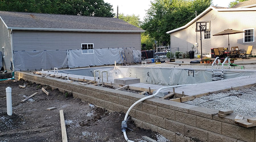Swimming Pools Near Me Decatur IL | Pool Installation